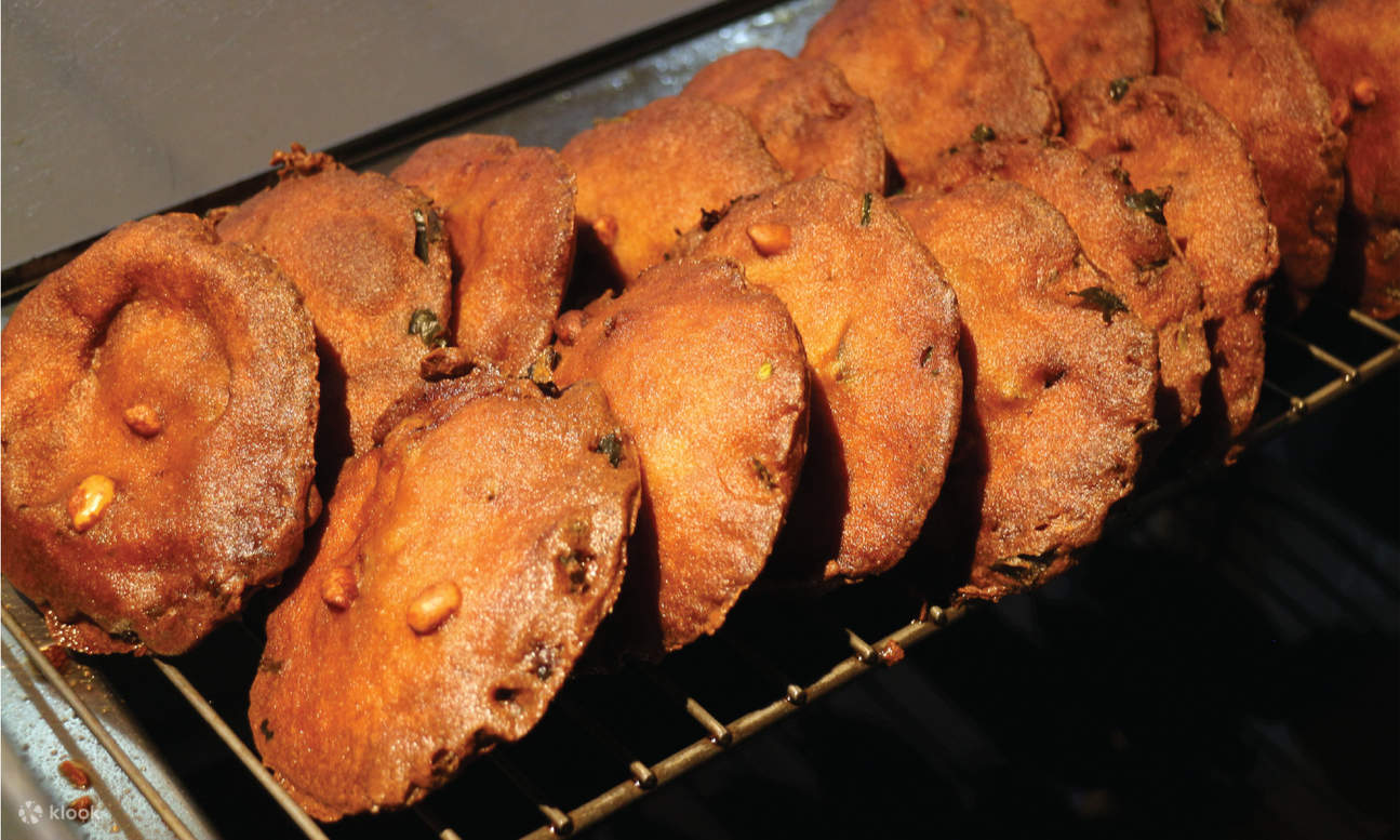 Maxwell Food Centre, Singapore